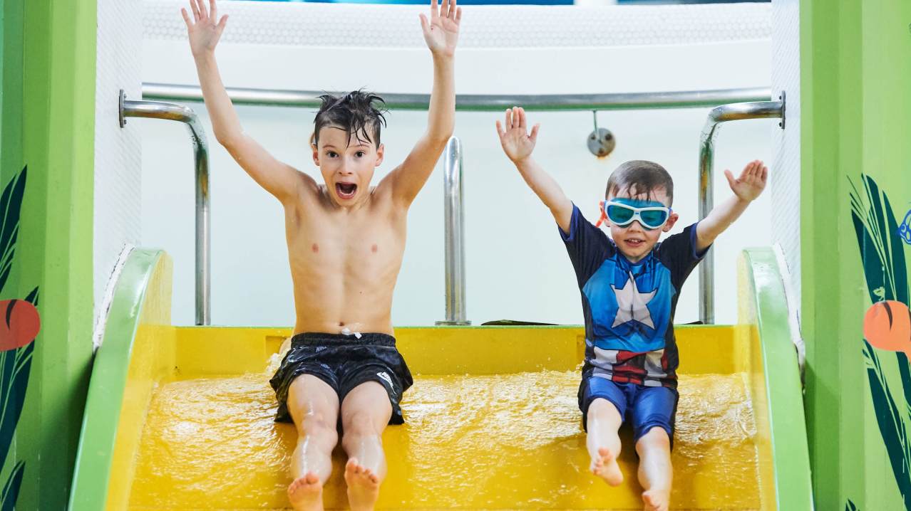 Perth Leisure Pool - Splashing Family Day Out