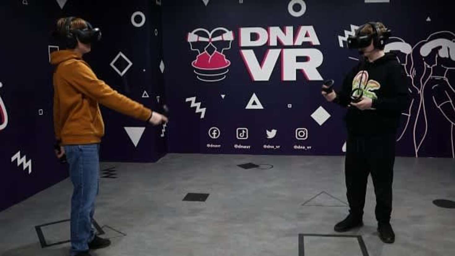 Buy DNA VR Manchester Tickets | Epic VR Day Out for All
