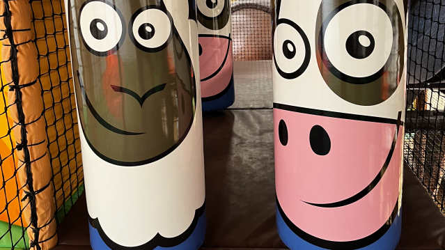 The Play Barn @ Round Meadows Farm | Day Out With The Kids
