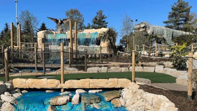 Jurassic Creek Adventure Golf | Day Out With The Kids