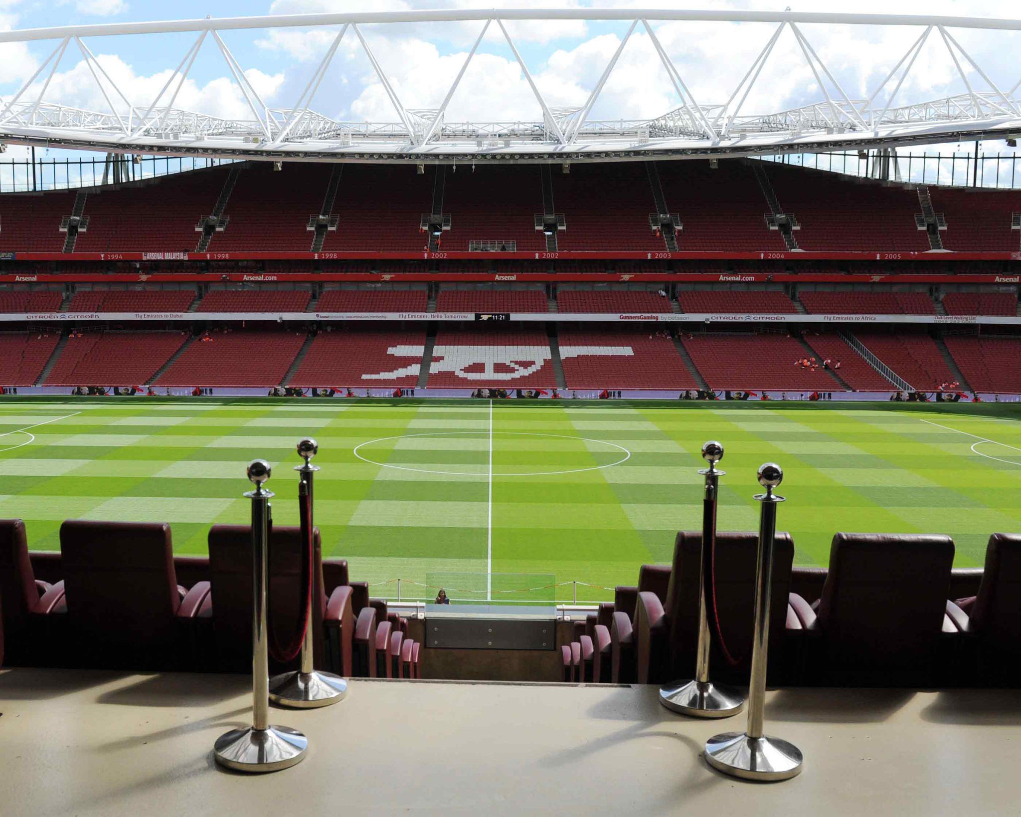 Tour around arsenal stadium | Exoticviajes.com